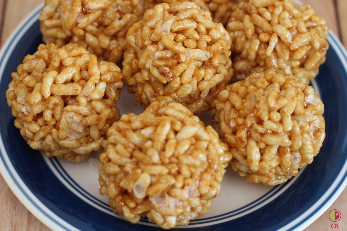 Easy and Healthy Indian Puffed Rice Ladoo | Murmura Ladoo - Chakris Kitchen